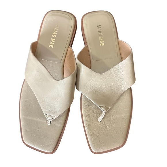 Alias Mae | Shoes | Alias Mae Tuesday In Natural Sandal Size 37 | Poshmark